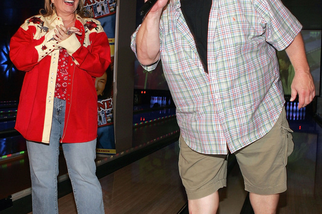 Пухкави звезди в сериалите - Розан Бар и Джон Гудман