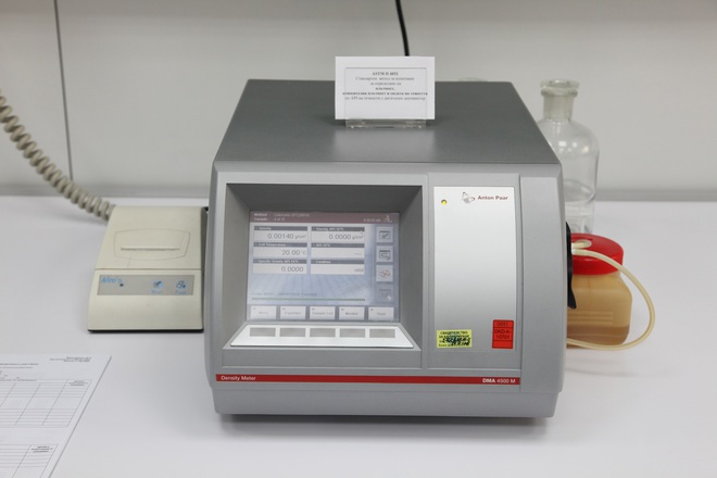 Технологичният център на Приста Ойл - ASTM D4052